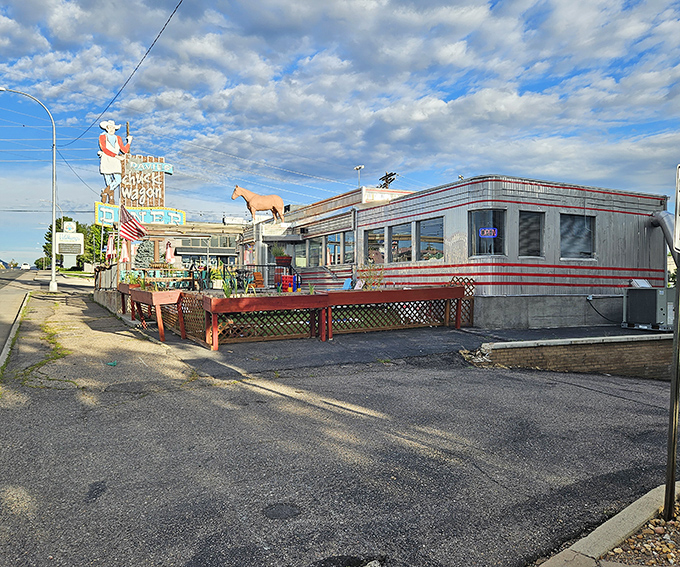 Yes, that's a horse on the roof! This stainless steel time capsule proves cowboys had good taste in breakfast long before brunch was trendy.