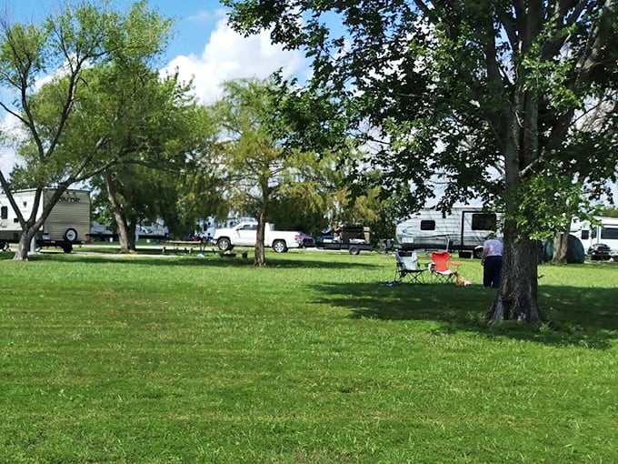 Hillsdale's perfect picnic perch. Those umbrella tables are practically begging for your sandwich and lemonade.