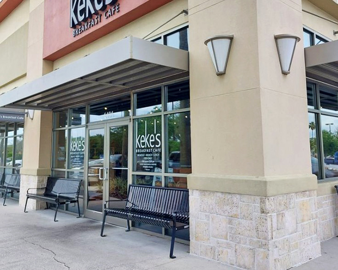 Keke's Breakfast Cafe: Clean lines and modern simplicity promise a breakfast experience that's both familiar and just a touch elevated.
