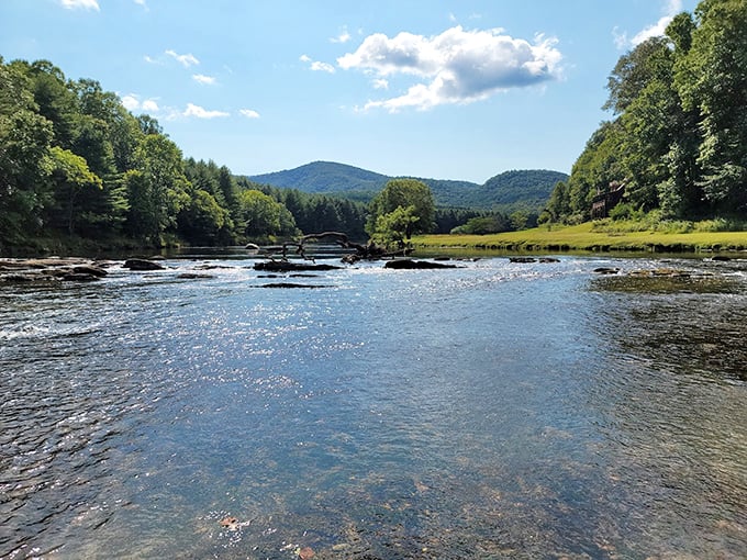The ironically named New River flows with ancient wisdom, creating the kind of peaceful scene that should be prescribed by doctors.