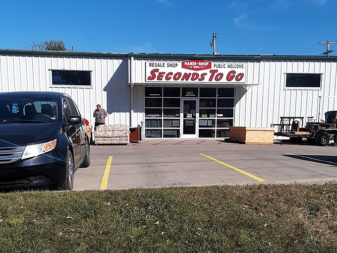 Seconds To Go's straightforward approach is refreshingly honest. No frills, just thrills for bargain hunters!