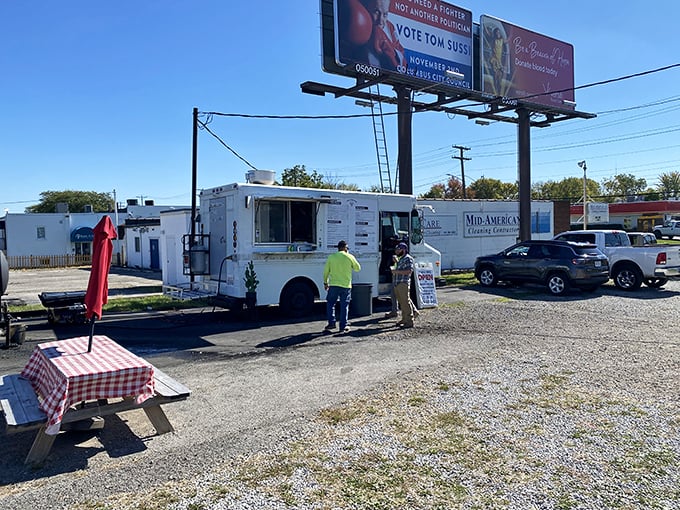 Texas Steele's food truck proves great BBQ doesn't need a permanent address to create permanent memories.