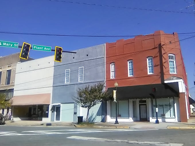 Fast food meets slow living in Waycross, where everyday conveniences come without big-city price tags.