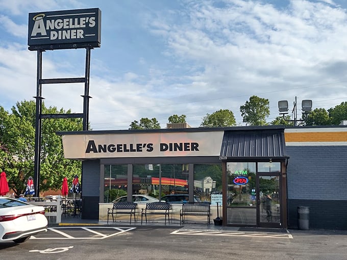 Those welcoming benches invite you to savor mountain air before tackling serious breakfast.
