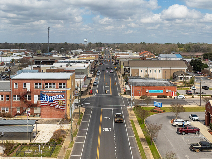 Atmore's aerial view reveals a town laid out with purpose and precision. Your retirement budget will appreciate the equally well-organized cost of living.
