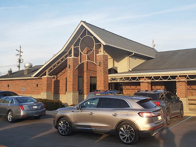 Purdue students know quality when they taste it - this rustic spot delivers every time.