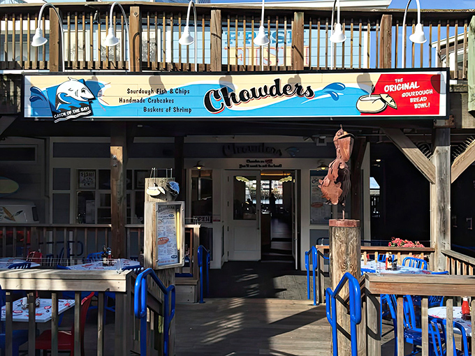 Simple, straightforward, and serious about seafood. Chowder's doesn't need fancy frills when what's in the bowl speaks volumes.
