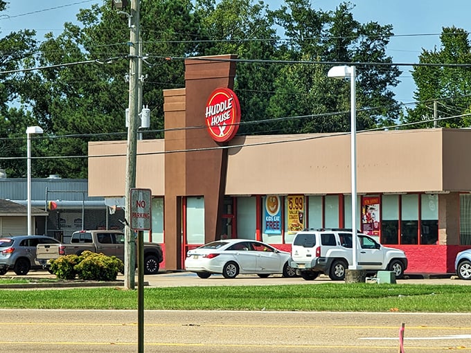 Even chain restaurants in Fulton maintain the town's commitment to affordability&mdash;perfect for budget-conscious retirees.
