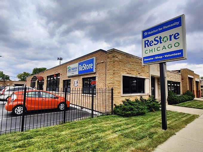 Behind this brick facade, DIY enthusiasts find the building blocks for projects that would make HGTV hosts jealous.