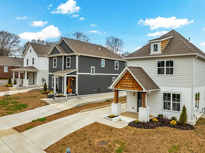 Jackson's city center combines historic architecture with modern amenities, all at prices that make retirement calculators sigh with relief.