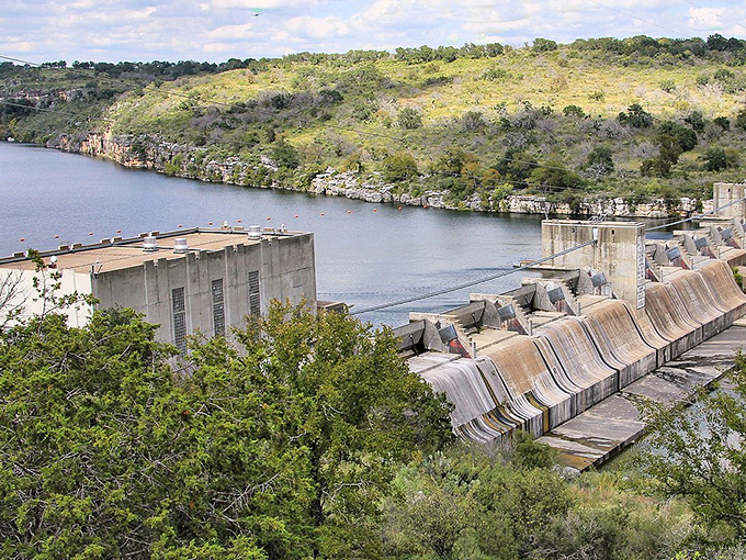 This lakeside dam creates both scenic beauty and the kind of affordable living that dreams embrace.