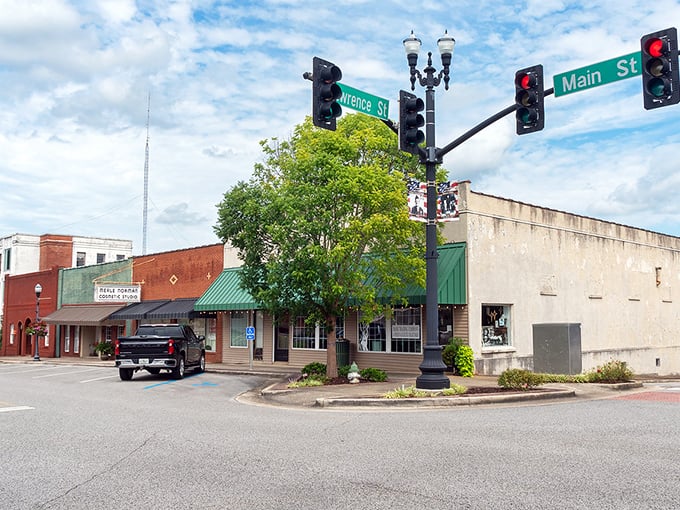 The classic small-town layout of Moulton offers ample parking and easy access to local businesses that won't break your retirement budget.