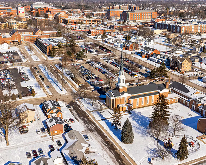 Tree-lined streets and historic buildings create the ideal backdrop for leisurely discovery and genuine local connections.