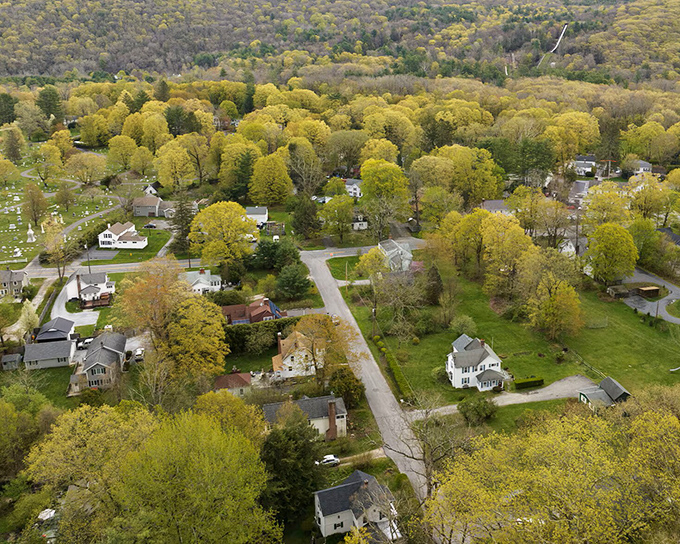 The rolling hills around Salisbury create a backdrop so perfect, even Hollywood location scouts would pack up and move here permanently.