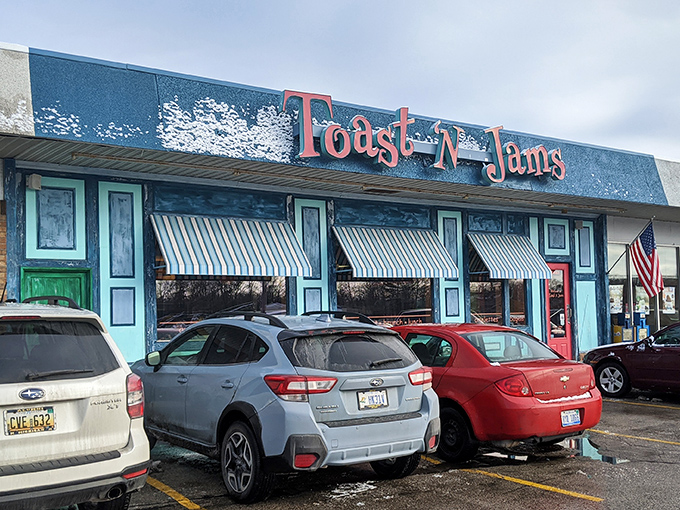 The cheerful exterior matches the mood-lifting meals inside &ndash; where "toast" is both a menu item and a celebration.