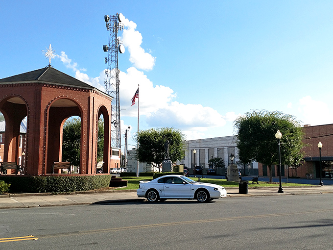 Waycross serves up small-town affordability with a side of Southern hospitality &ndash; no reservations required.
