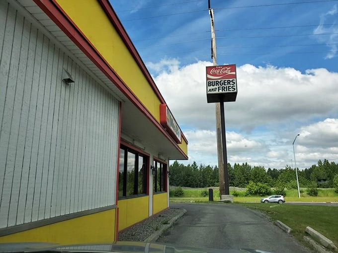 The cheery exterior is just a preview of the sunny disposition your taste buds will have after trying their burgers.