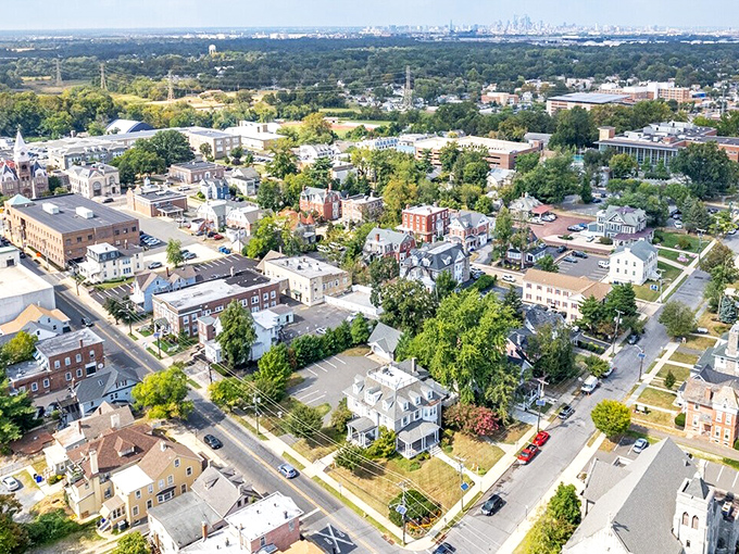 Just minutes from Philadelphia, Woodbury offers historic character with housing costs that leave room in the budget for occasional cheesesteaks.