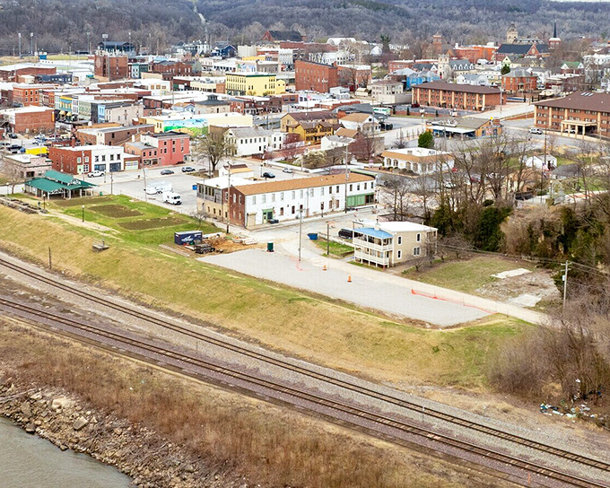Hannibal's cityscape unfolds like chapters in a beloved book, with the mighty Mississippi serving as both character and setting.