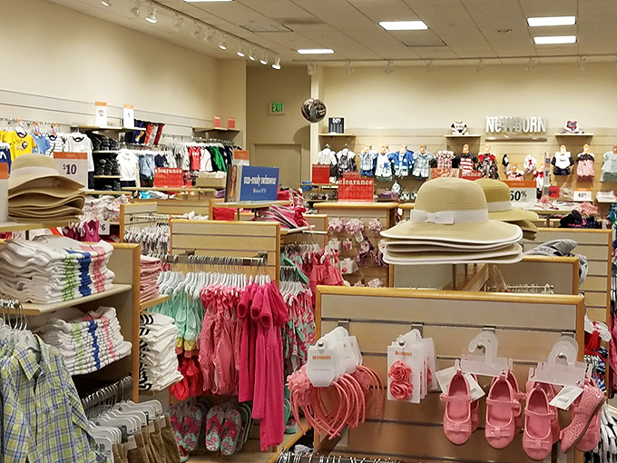 Tiny fashion for tiny humans at unbelievable prices. Because babies outgrow clothes faster than you can say "that was expensive."