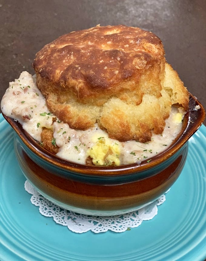 A biscuit breakfast crock that looks like what would happen if comfort food decided to win a beauty contest.
