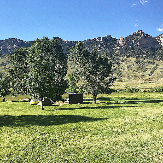Five-billion-star accommodations with mountain views included. This campsite offers the kind of peace you can't download from any meditation app.