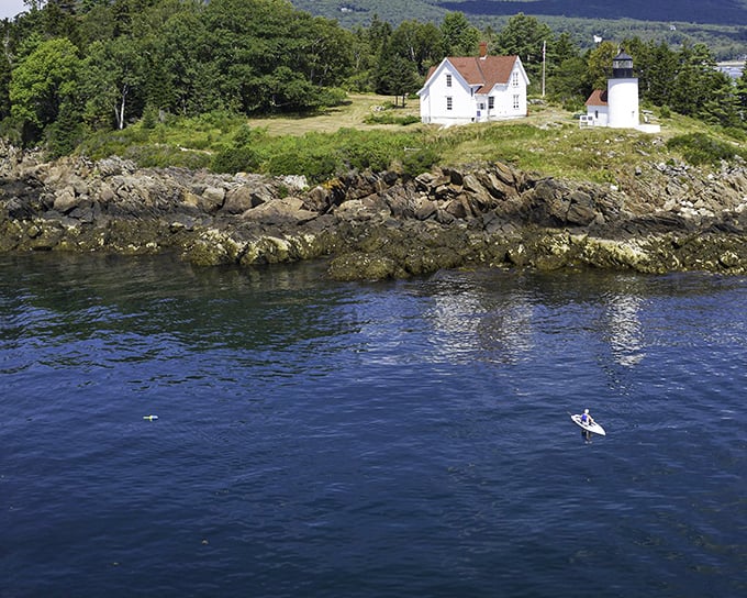 Curtis Island Lighthouse stands guard like Maine's version of a sentinel. That little kayaker is getting the million-dollar view.