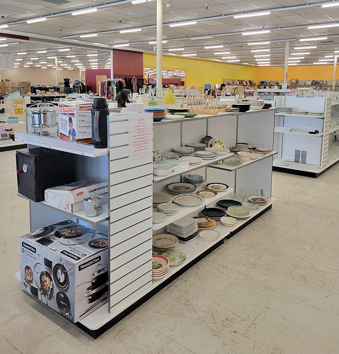 Dinnerware heaven for the eclectic entertainer. Mix-and-match place settings are just "curated collections" with better prices.