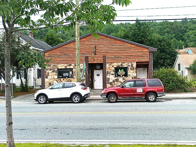 Fagin's Pub welcomes locals with the kind of straightforward hospitality that doesn't require craft cocktails or uncomfortable seating.