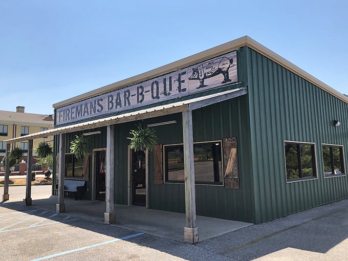 Fireman's Bar-B-Que wears its no-frills approach like a badge of honor&mdash;in Alabama, the best smoke signals come from humble buildings with hand-painted signs.