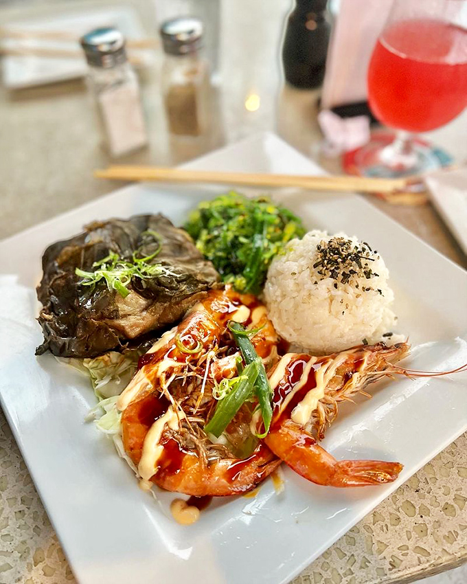 The perfect surf and turf Hawaiian-style &ndash; succulent shrimp and tender meat sharing a plate like old friends at a beachside reunion.