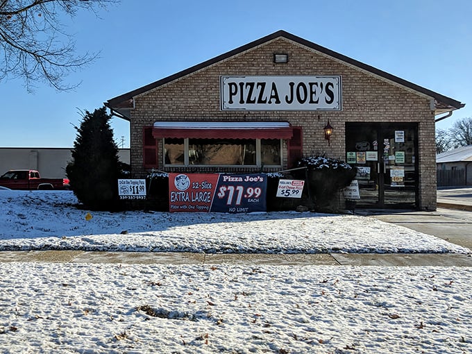 Pizza Joe's promises comfort food without the uncomfortable bill, proving that affordable indulgences still exist in this corner of Ohio.