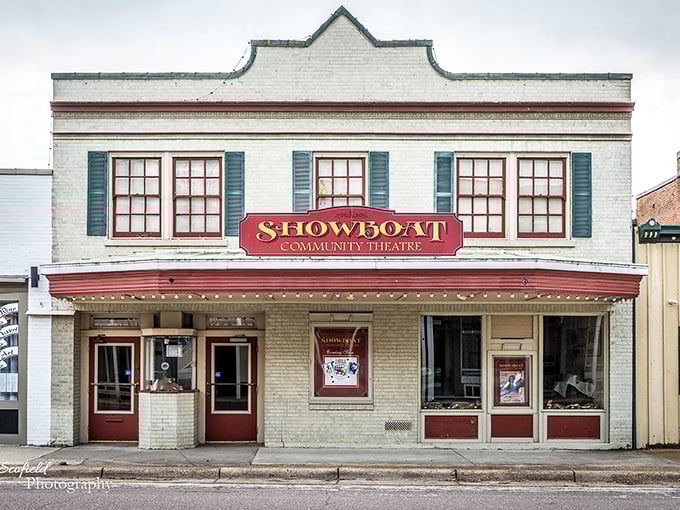 The Show Boat Community Theatre brings arts and entertainment to Hermann's historic downtown, its vintage façade hinting at performances within.