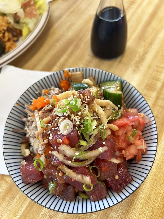 This poke bowl isn't trying to be trendy&mdash;it was perfecting the art of fresh fish long before mainland food trucks discovered it.