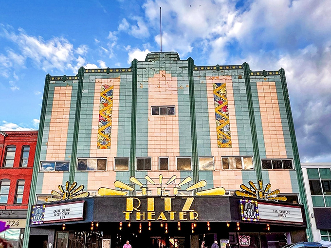 The Ritz Theater's Art Deco fa&ccedil;ade lights up downtown Scranton, offering entertainment that costs less than a night out in Manhattan's nosebleed seats.