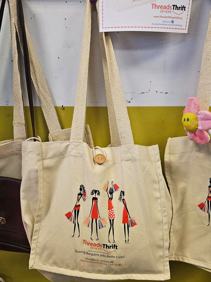 Canvas tote bags emblazoned with stylish silhouettes &ndash; because saving the planet should look as good as it feels.