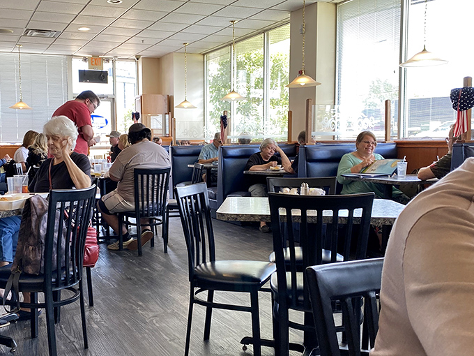 The dining room hums with conversation and clinking silverware—a symphony of satisfaction conducted by hungry Ohioans.