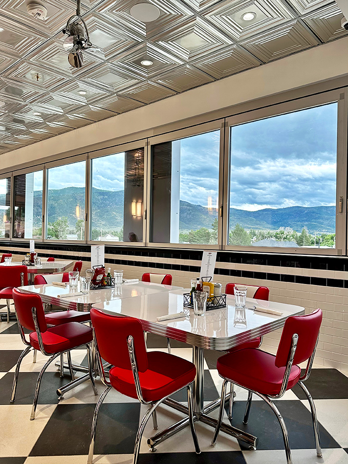 Red chairs, chrome tables, and mountain views&mdash;the diner trifecta that makes you want to linger over that second cup of coffee.