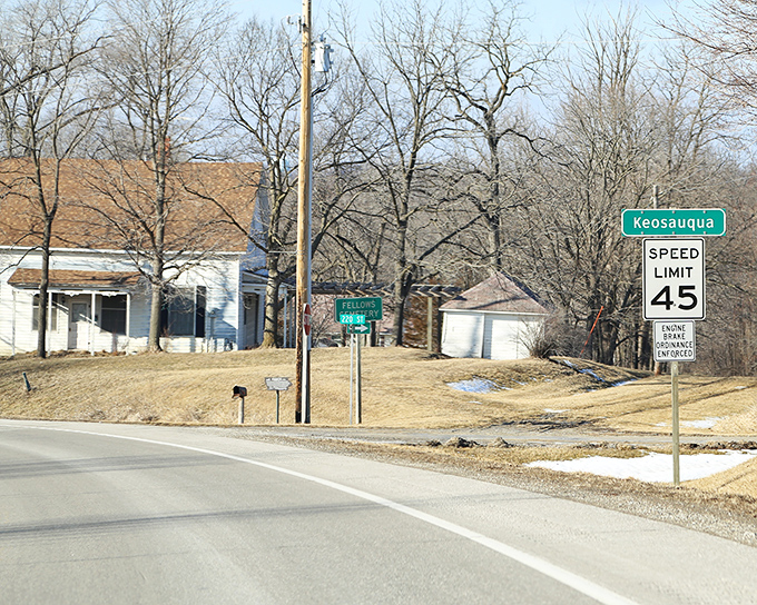 The "Welcome to Keosauqua" sign tells you everything you need to know &ndash; you've arrived somewhere special that's been welcoming folks since 1839.