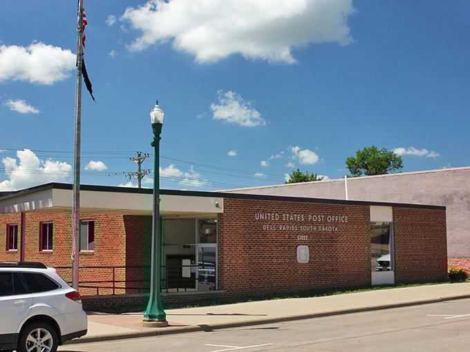 Even the post office looks good here, because Dell Rapids takes pride in every single structure. 