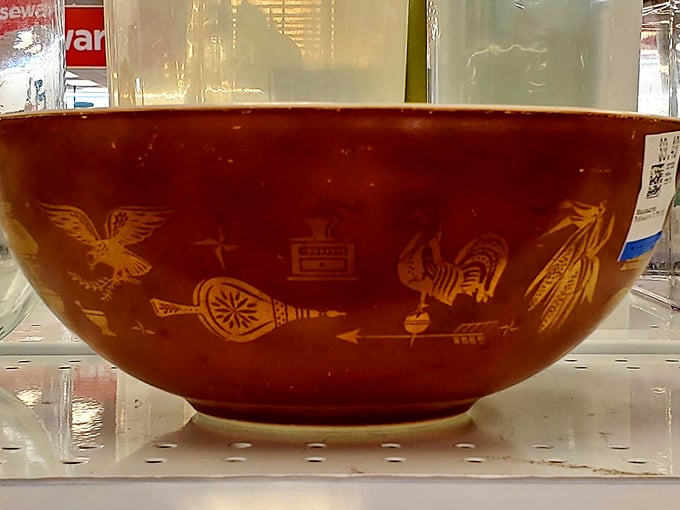 This vintage Pyrex bowl with its golden illustrations isn't just kitchenware&mdash;it's a time machine to grandma's cooking and Sunday family dinners.