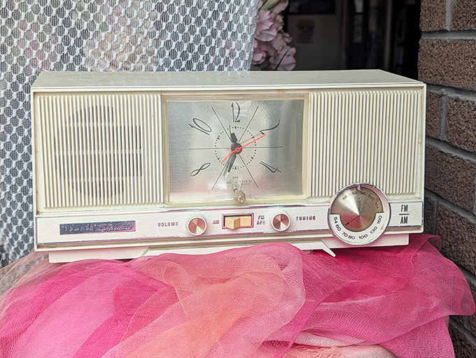 This mid-century clock radio once woke Americans to news of moon landings and Beatles breakups. Now it's ready for a second life on your nightstand.