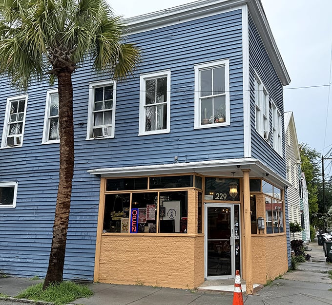 This charming blue corner building houses Charleston's worst-kept pizza secret &ndash; everyone's talking about D'Allesandro's!