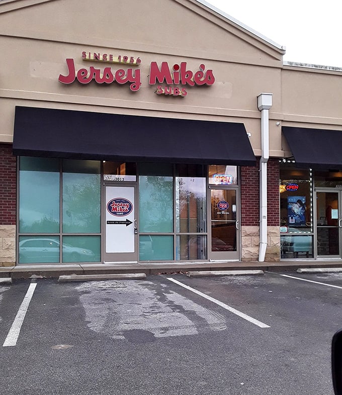 Classic sub shop simplicity meets East Coast authenticity in this unassuming Louisville storefront.