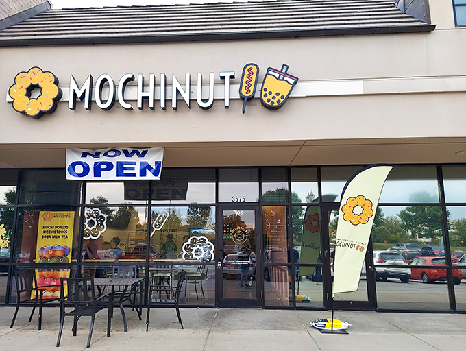 Modern minimalism meets ancient mochi magic - East meets Midwest in the most delicious way possible. 