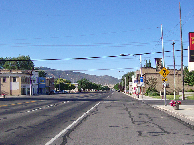 Nephi's downtown area works toward revitalization while maintaining that historic Utah charm and affordability.