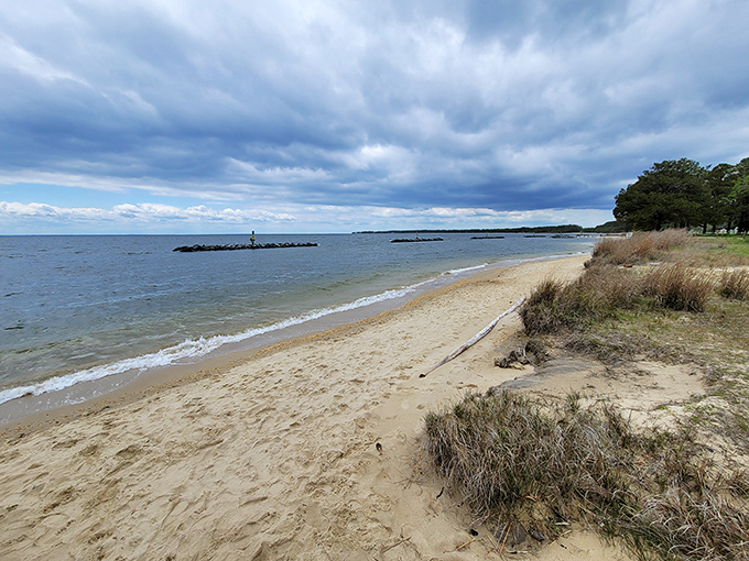 Point Lookout's sandy shores meet the Chesapeake Bay. Where land ends and adventure begins!