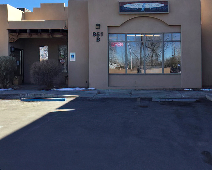 Hidden in adobe splendor, Whoo's brings Santa Fe sophistication to the humble donut. That reflection in the window? Your future happiness.