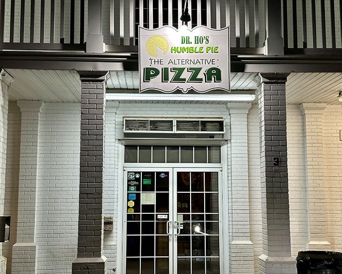 Sometimes "alternative pizza" means exactly what your taste buds have been searching for without even knowing it.