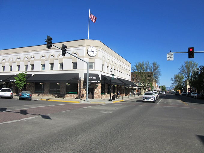 The hillside neighborhoods offer views that remind you why people choose small-town Oregon living. 